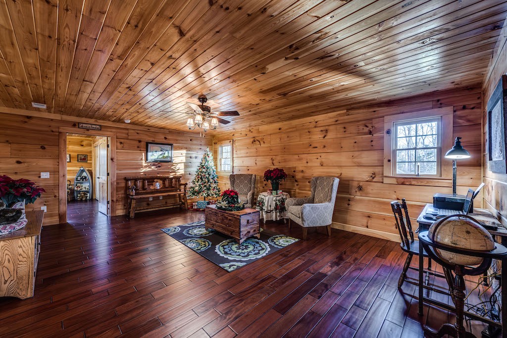 Lofts: Versatile and Beautiful - Honest Abe Log Homes & Cabins